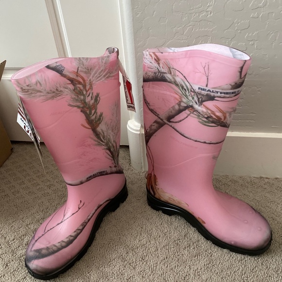 Realtree | Shoes | Real Tree Hunters Womens Camo Boots | Poshmark